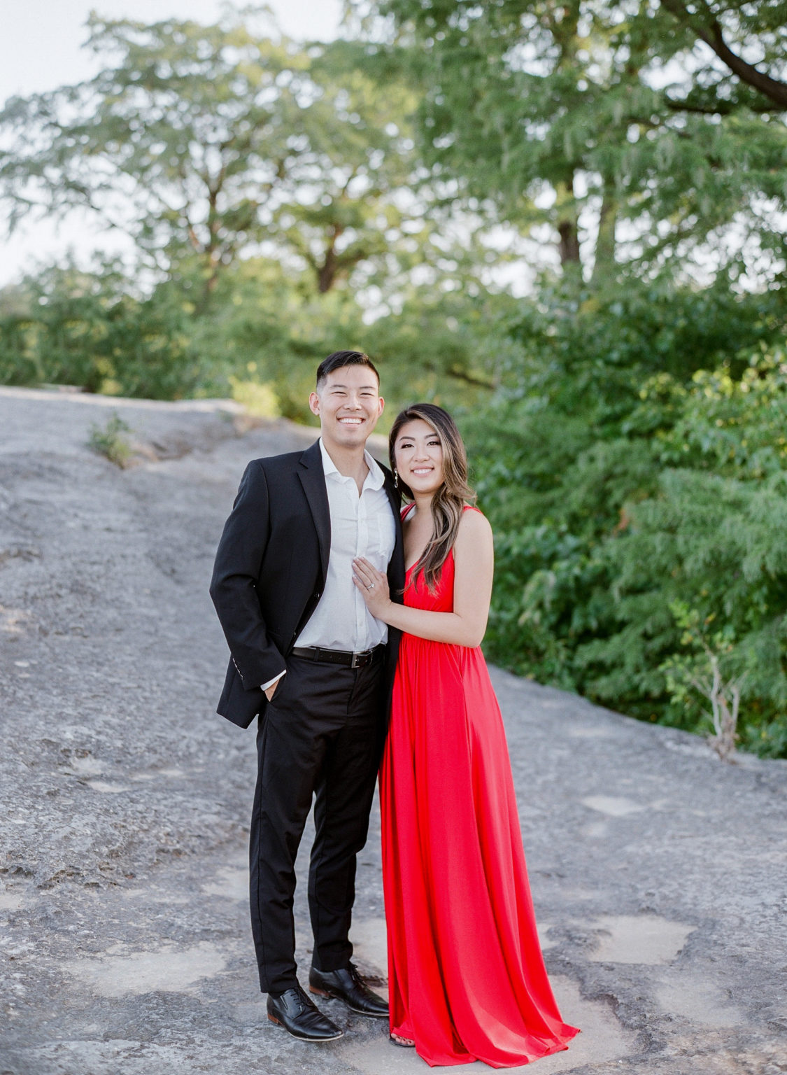 Linh & Kyle Engagement Session | honeygemcreative.com